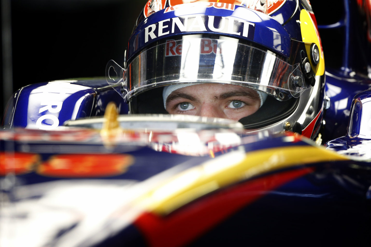 Max Verstappen Biography