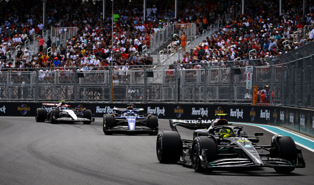 Jordan ‘happens to like’ 27-y/o replacing Hamilton at Mercedes
