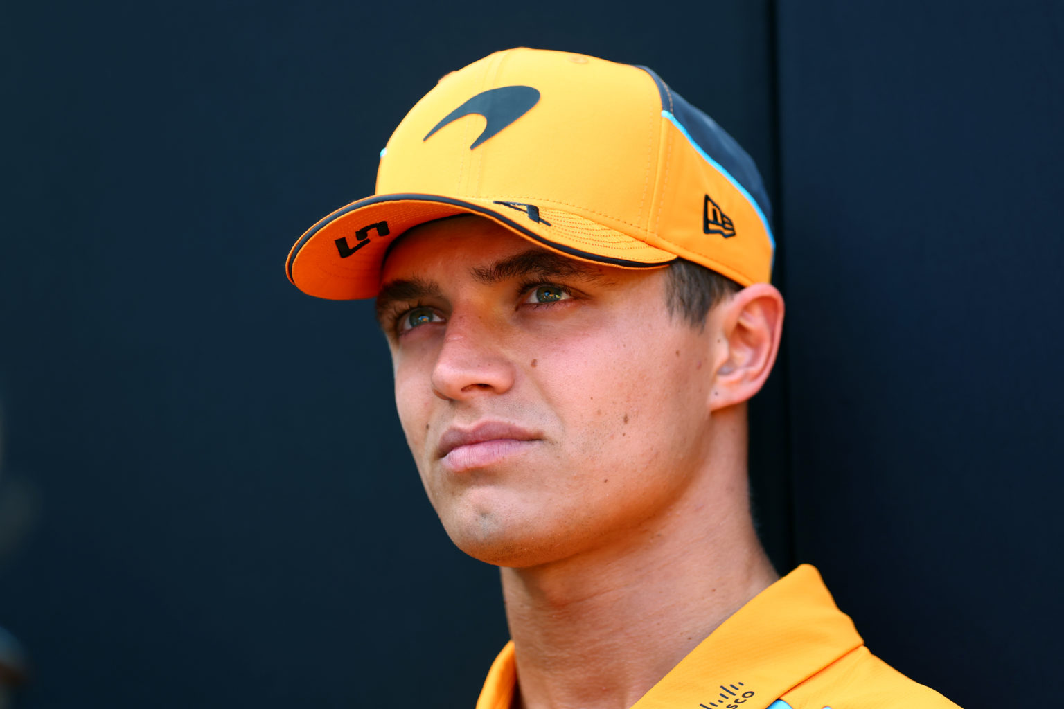 McLaren fans are absolutely obsessed with ‘masterpiece’ helmet Lando ...