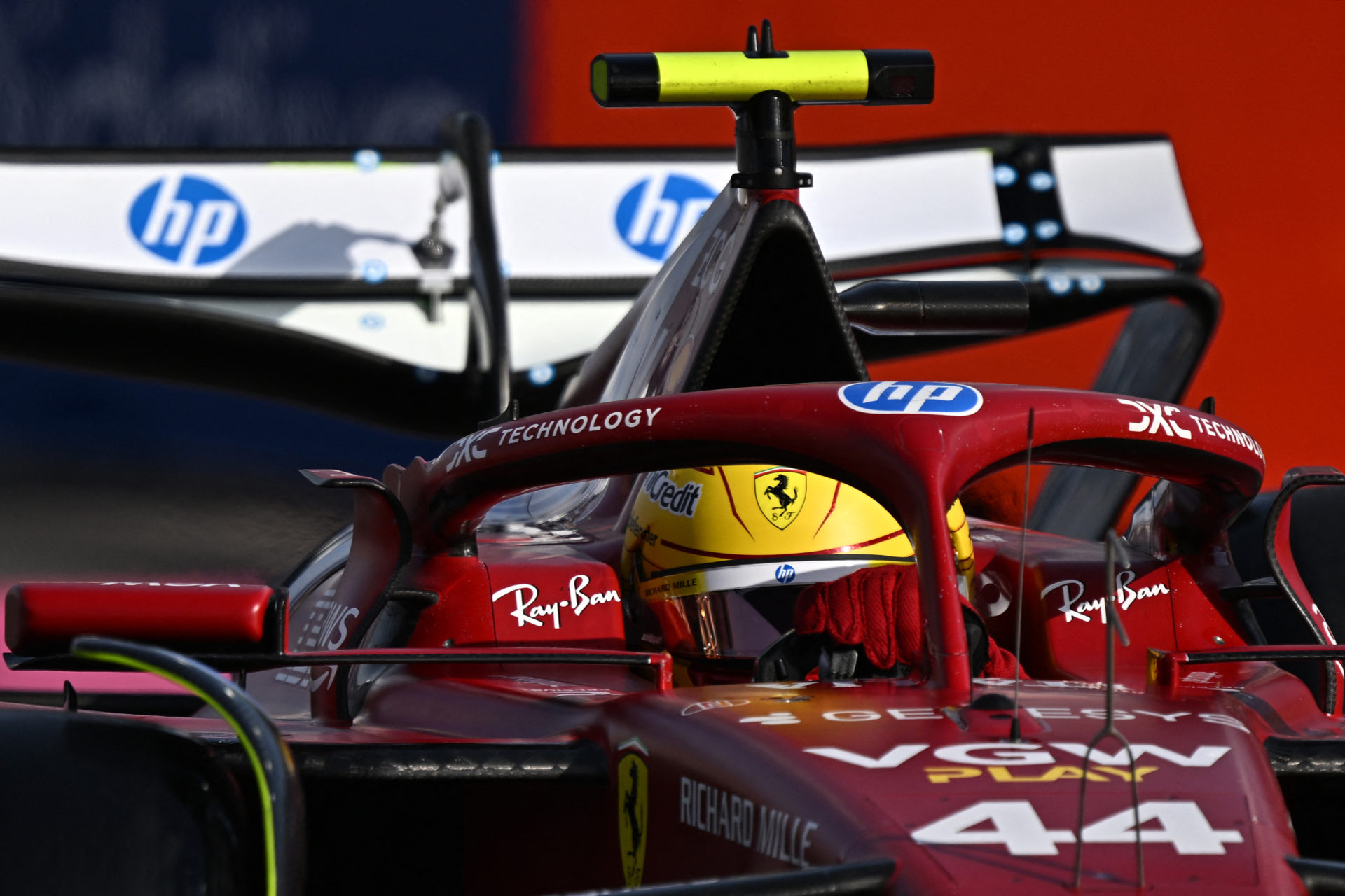 Sam Bird saw one sign that ‘shows’ Lewis Hamilton is ‘struggling’ in ...