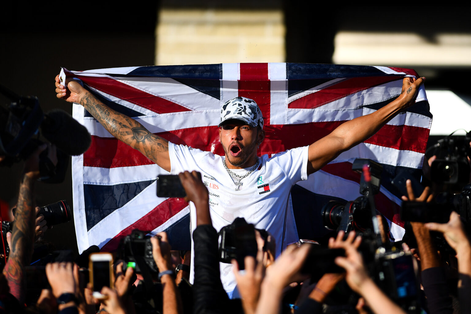 Mario Andretti explains why Lewis Hamilton would have been a Formula 1 ...