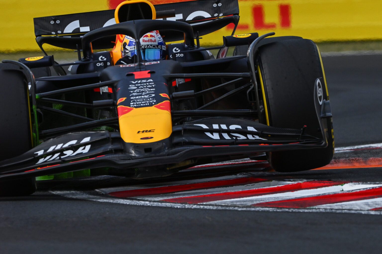 Max Verstappen’s Hungarian Grand Prix data reveals a ‘rather striking ...