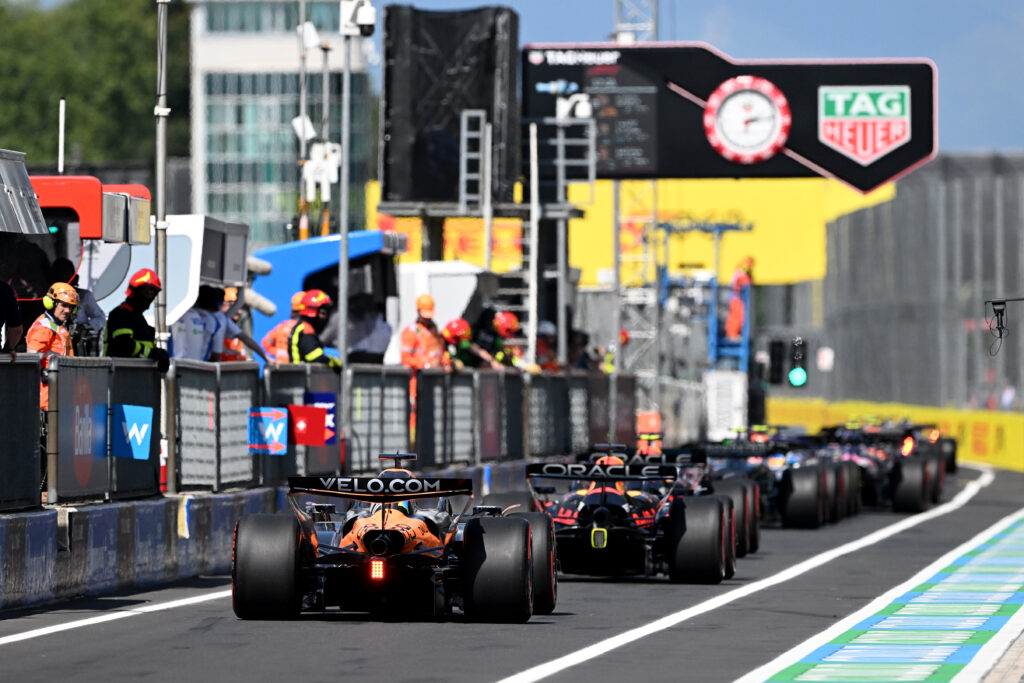 Red Bull have now held talks with an ‘absolutely brilliant’ driver ...
