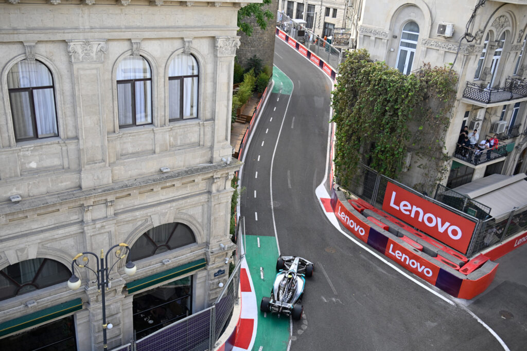 Ted Kravitz saw Kimi Antonelli ‘hit himself’ in the Mercedes garage ...