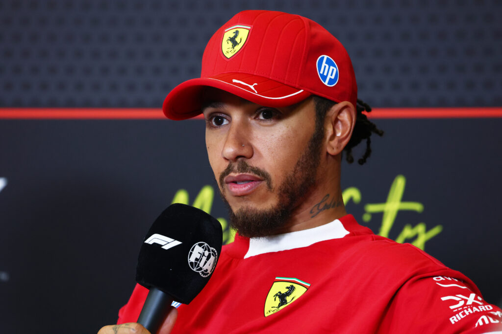 Lewis Hamilton says one F1 driver has been 'amazing' despite 'intense ...