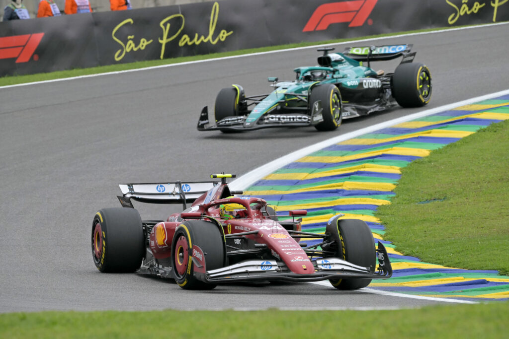 ‘Grimacing’ Martin Brundle hails ‘stunning’ Lewis Hamilton moment in ...