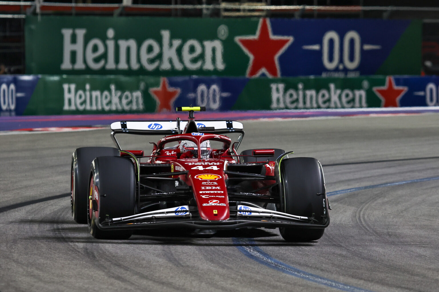 Guenther Steiner tells Ferrari exactly how to stop Lewis Hamilton from ...