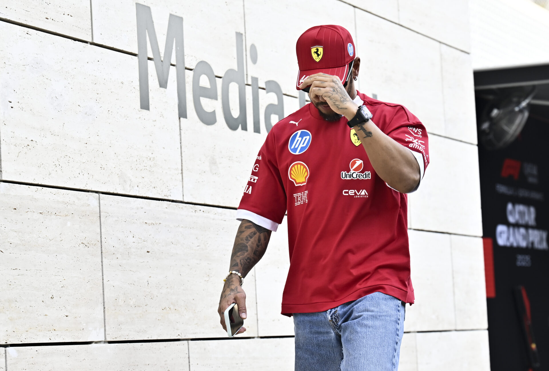How people in the Ferrari garage feel about Lewis Hamilton after ...