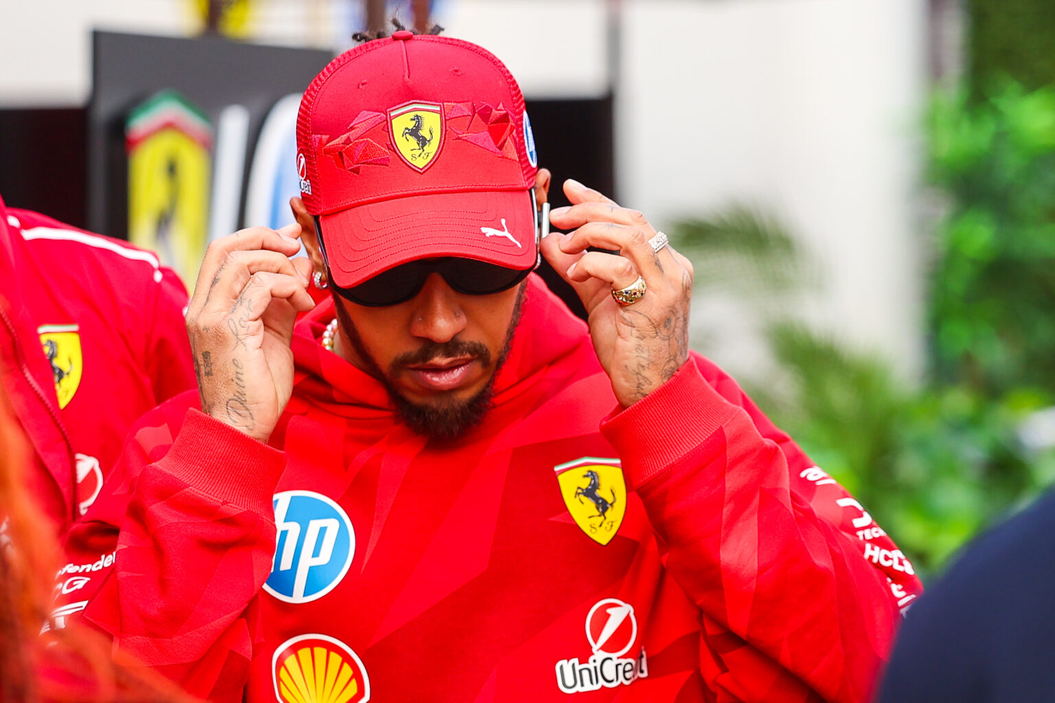 Ferrari insiders worried Lewis Hamilton is still 'chasing' what he had ...