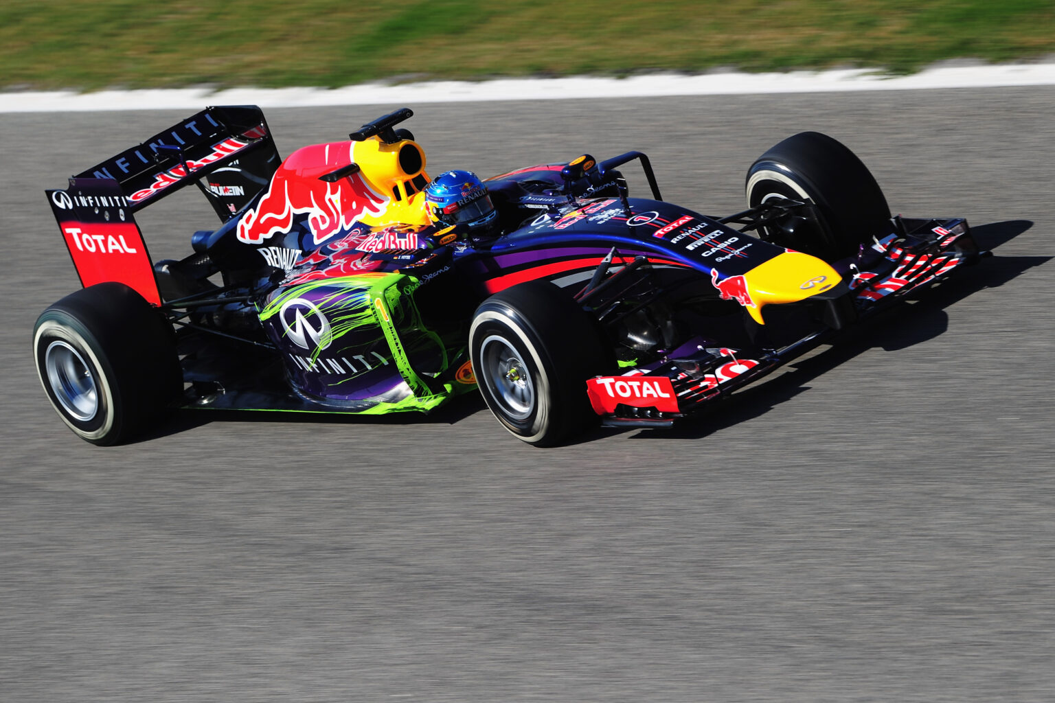 Five things to know about F1 testing: from flow-vis to aero rakes