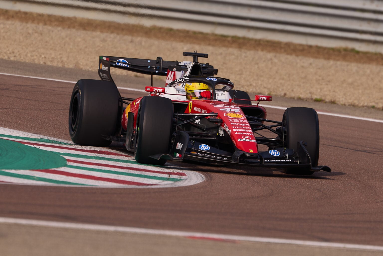 Lewis Hamilton found loophole in F1 regulations to exploit Ferrari ...