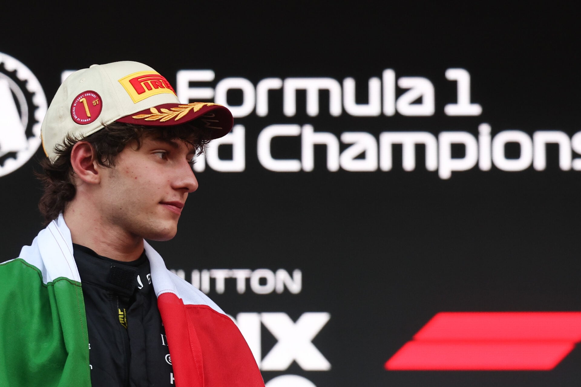 Gary Anderson thinks Mercedes chief told Kimi Antonelli to hold back ...